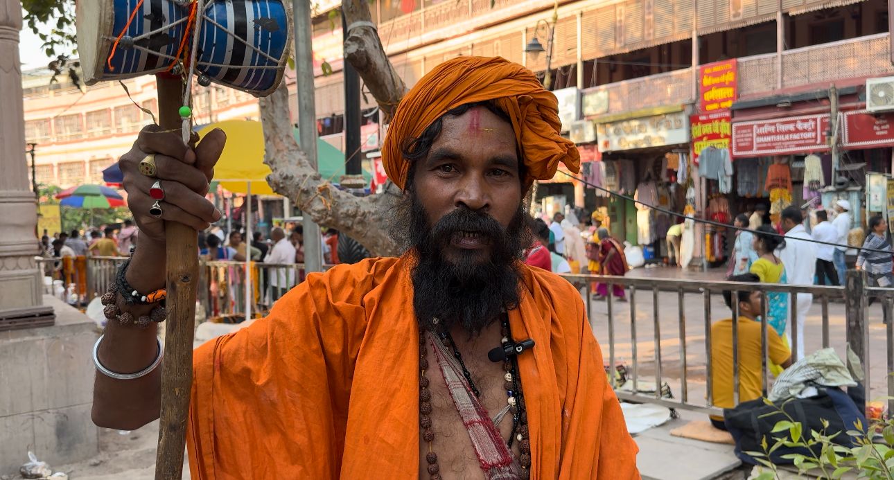 Help the Sadhus Beat the Heat: Donate A Slipper and a Gamcha | Ongoing ...